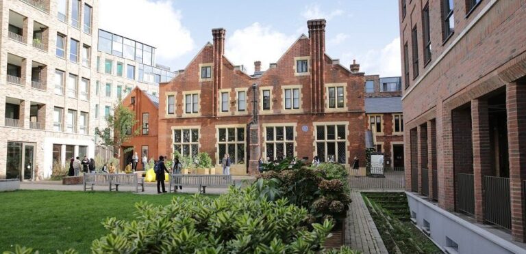 Toynbee Hall - Working with communities in the East End since 1884